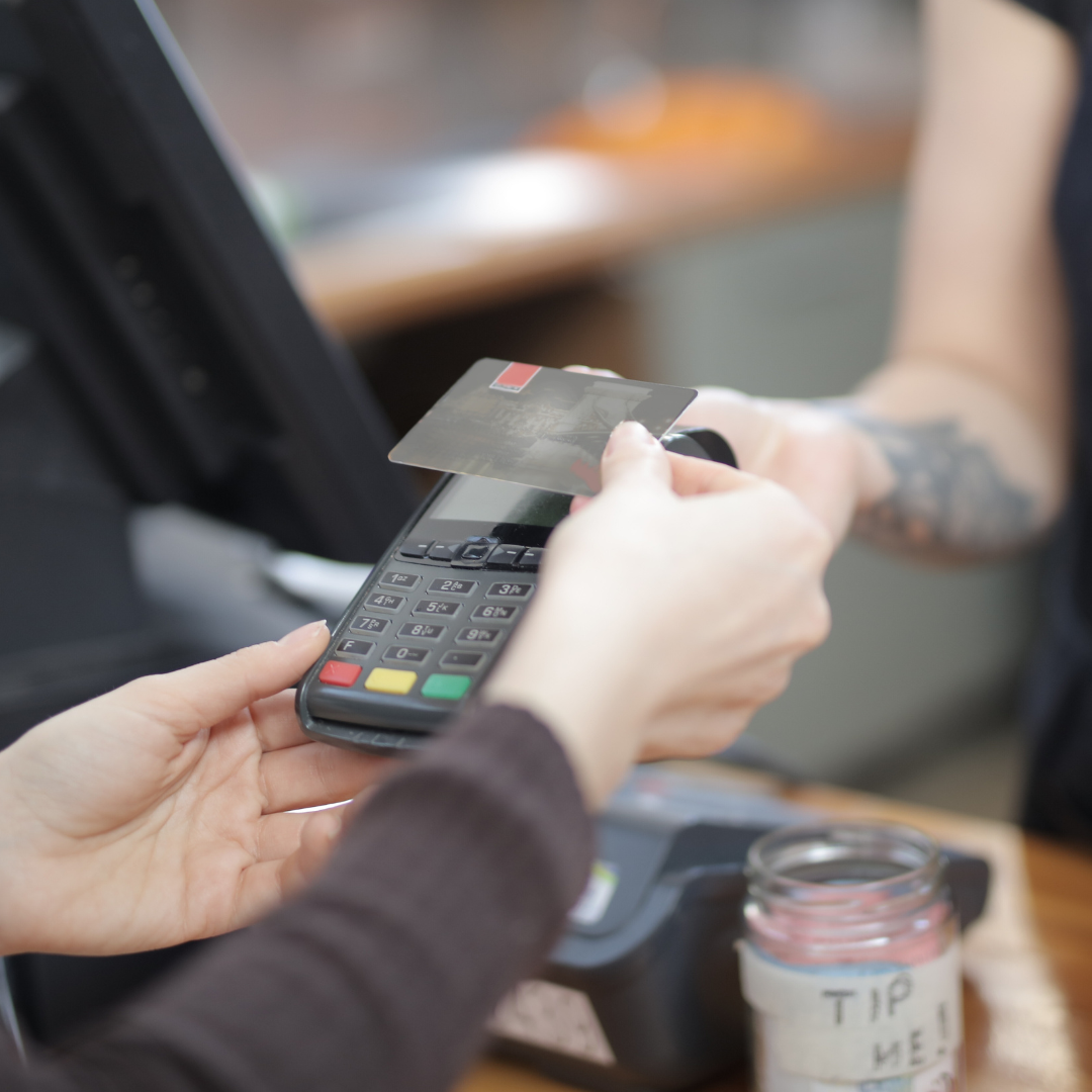 Dual Pricing: How It Works & Why It’s Awesome For Restaurants